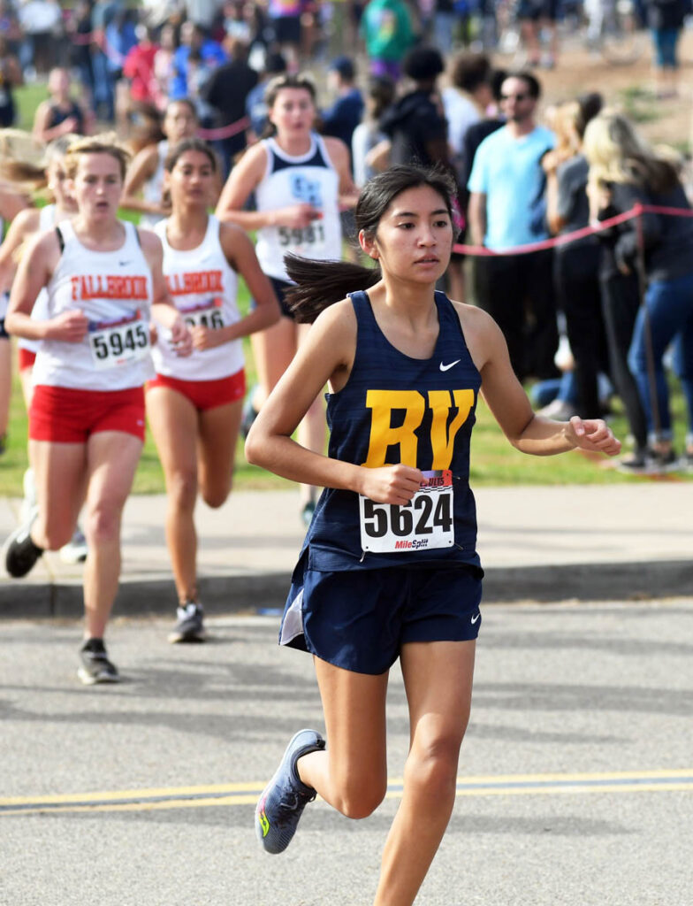 Mustangs, Lancers run to CIF cross country championships | The Star News